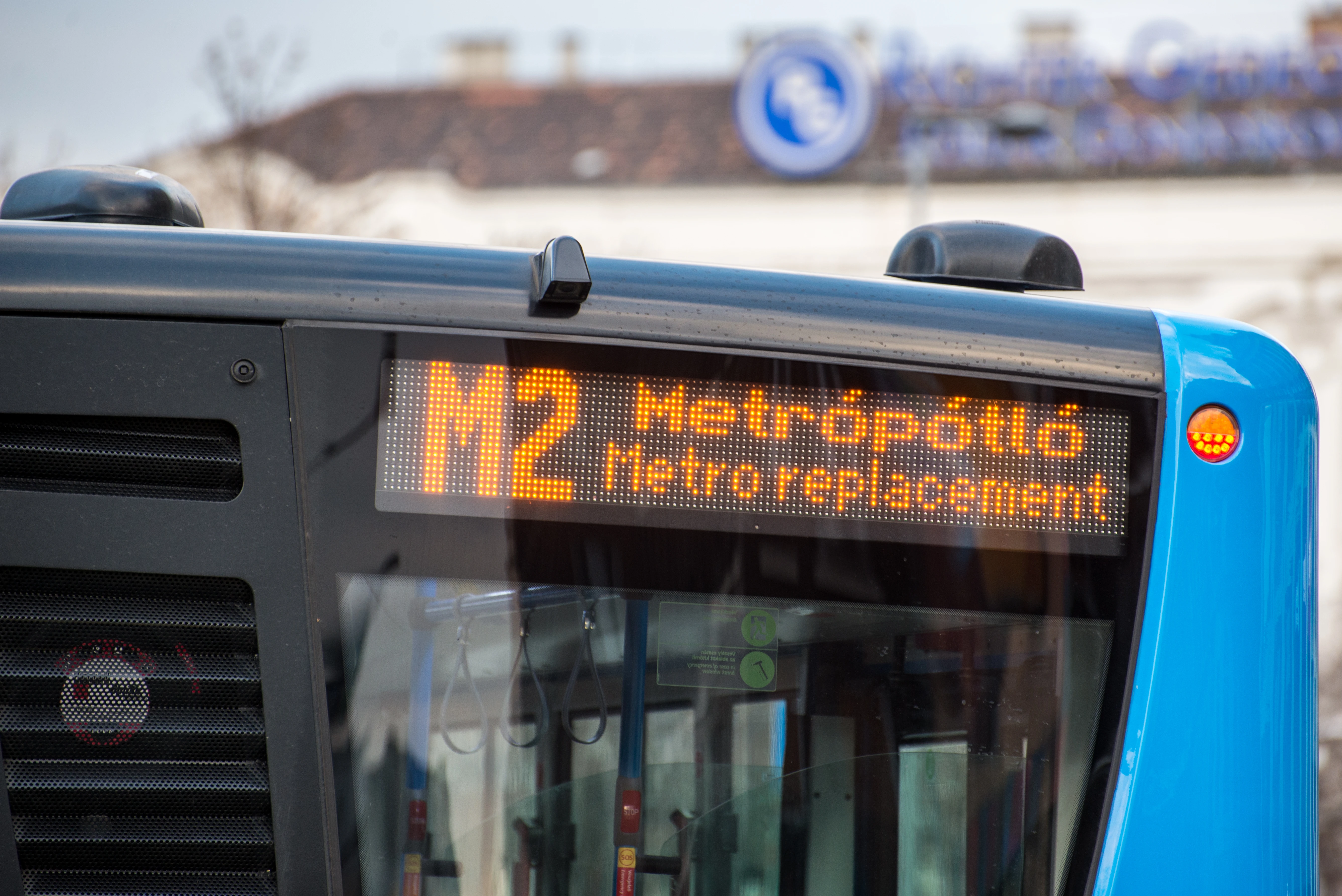 Rövidített útvonalon jár az M2-es metró novemberben több estén és két ...
